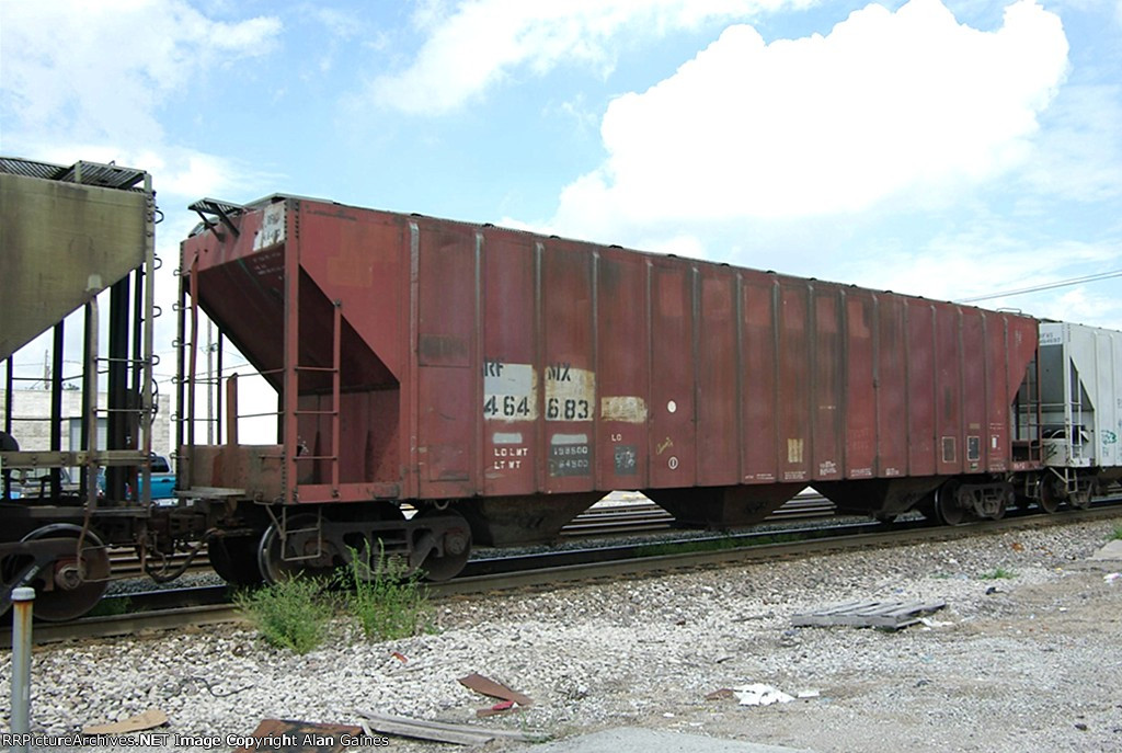 RFMX Covered Hopper 464683